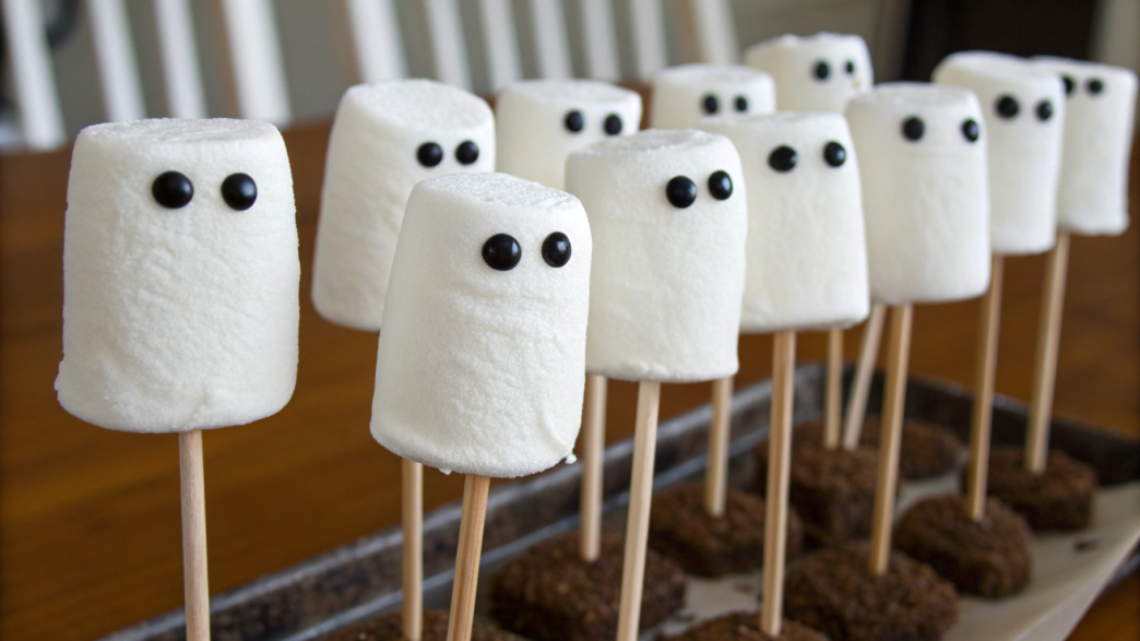 10 Easy Halloween Food Ideas That Look Spooky but Taste Amazing 2025 ...